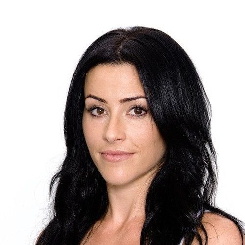 Amanda Fox - Amanda's Bio, Credits, Awards, an… - Stage 32