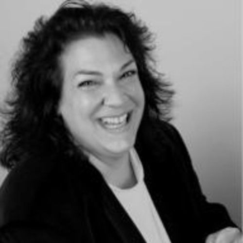 Denise Warner, USA: Actor, comedian and playwr… - Stage 32