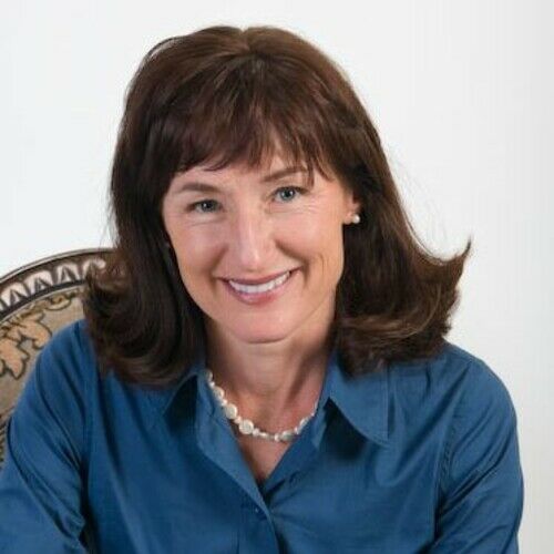 Ellen Treanor - Ellen's Bio, Credits, Awards,… - Stage 32