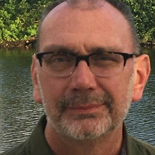 Dennis Manning: Actor, author and composer in… - Stage 32