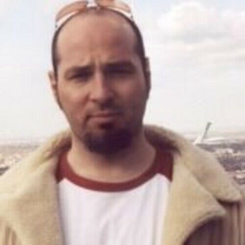 Zee Risek - Zee's Bio, Credits, Awards, and more. - Stage 32