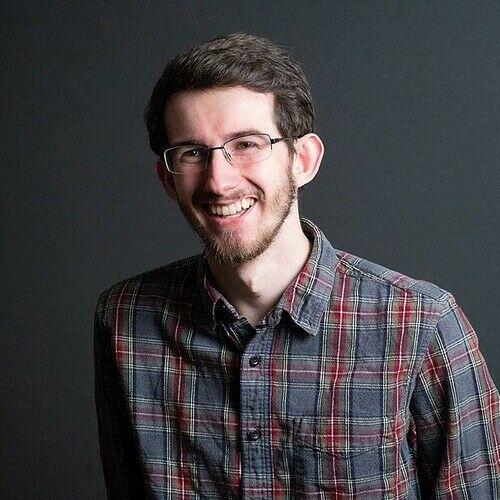 Jay Reiss: Production assistant, screenwriter… - Stage 32