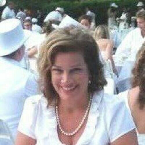 Charlene Peters: Editor in Boston, Massachusetts. - Stage 32
