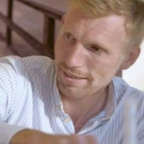 Steve Shaw: Actor, director and playwright in… - Stage 32