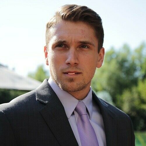 Ian Montgomery Klein - Ian's Bio, Credits, Awa… - Stage 32