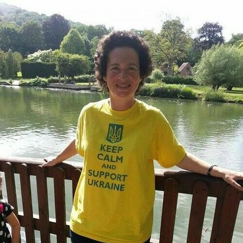 Sarah Hurst - Sarah's Bio, Credits, Awards, an… - Stage 32