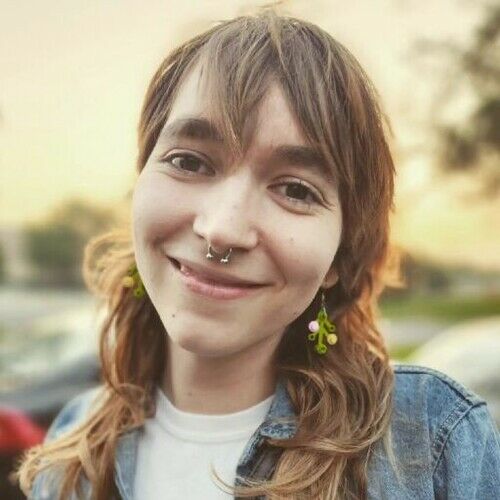 Agatha Scott - Agatha's Bio, Credits, Awards,… - Stage 32