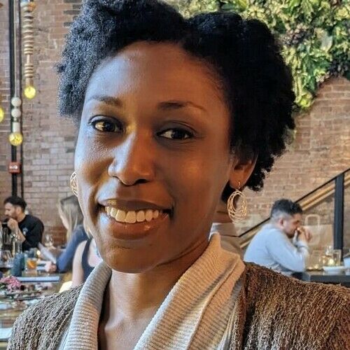 Avril David: Screenwriter. - Stage 32