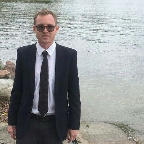 Jon Casey - Jon's Bio, Credits, Awards, and more. - Stage 32