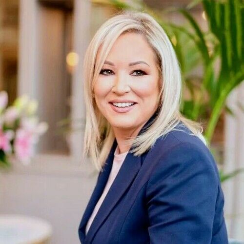 Amina Rachel: Accountant in Los Angeles, CA, USA. - Stage 32