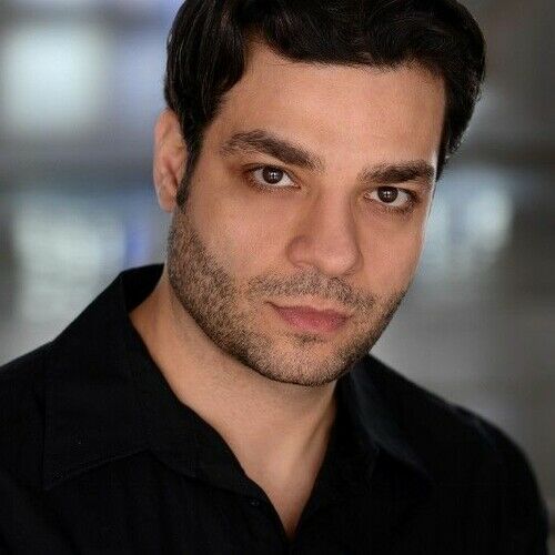 Sam Yazbeck: Actor and screenwriter in New Yor… - Stage 32