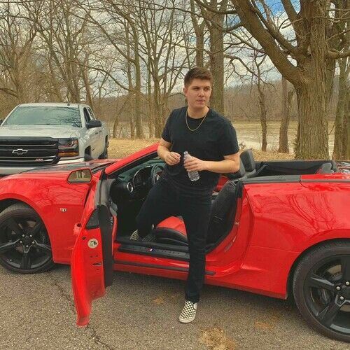 Cole Dockery: Business development/sales in Fl… - Stage 32