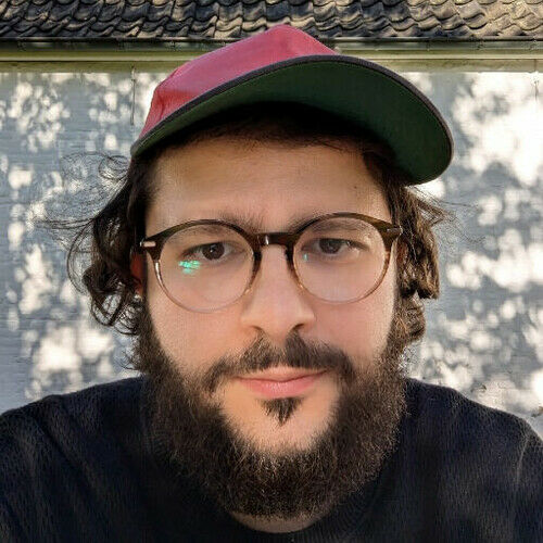 Jon Beaton: Director, screenwriter and transla… - Stage 32