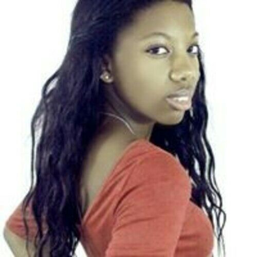 Valencia Nicole Singleton: . - Stage 32