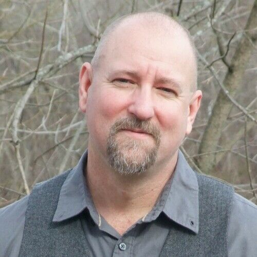 George Lunsford: Actor and screenwriter in Ash… - Stage 32