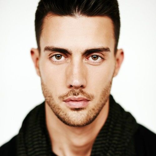 Travis Bryant: Author, dialogue editor and scr… - Stage 32