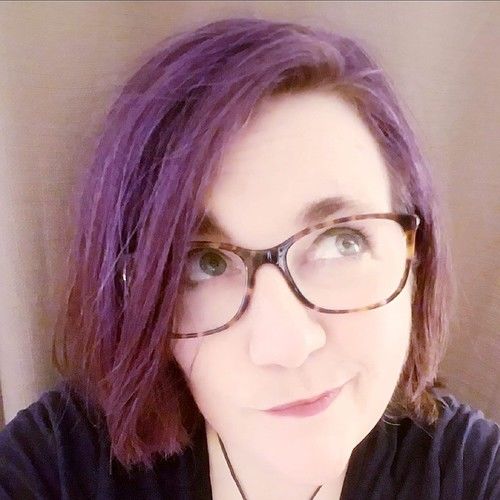 Laura Crisp Davis - Laura's Bio, Credits, Awar… - Stage 32