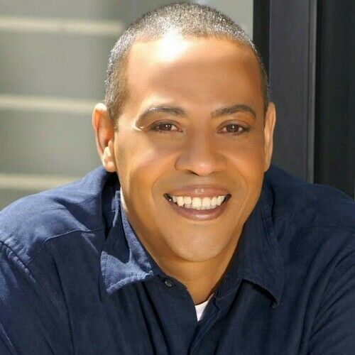 Daniel W. Smith - Daniel's Bio, Credits, Award… - Stage 32