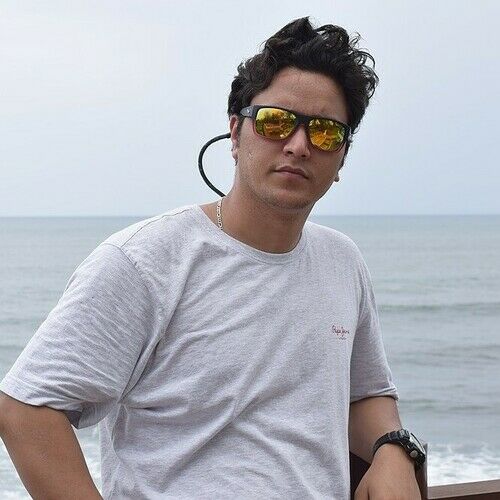 Mukesh Thakur - Mukesh's Bio, Credits, Awards,… - Stage 32