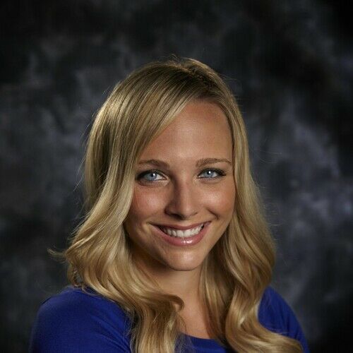 Casey O'Halloran: Host/presenter, producer and… - Stage 32