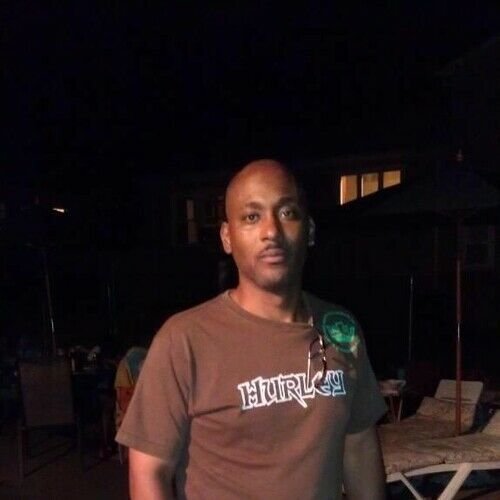 Shawn C. Gunn - Shawn's Bio, Credits, Awards,… - Stage 32