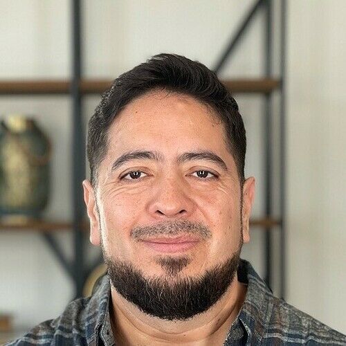 Eric Damian: Author in San Diego, California. - Stage 32