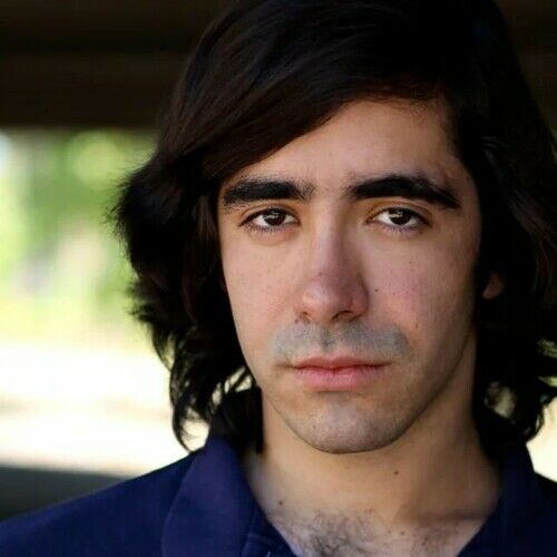 Everette Scott Ortiz - Everette's Bio, Credits… - Stage 32