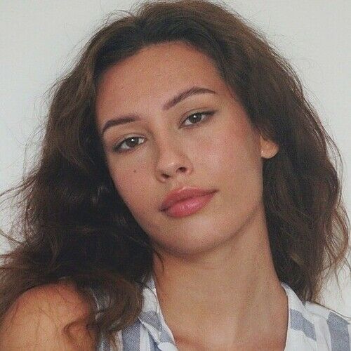 Laura Atanasov: Screenwriter, dancer and illus… - Stage 32